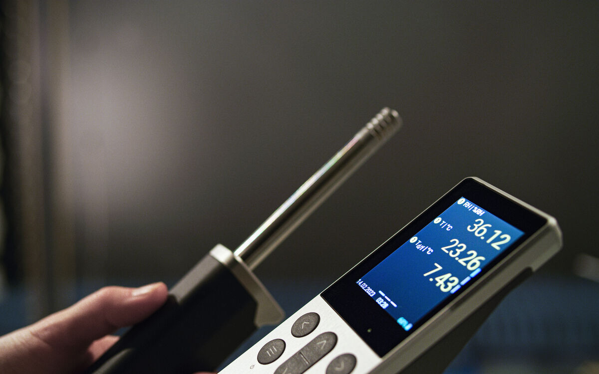 Spot-checking measurements of environmental conditions